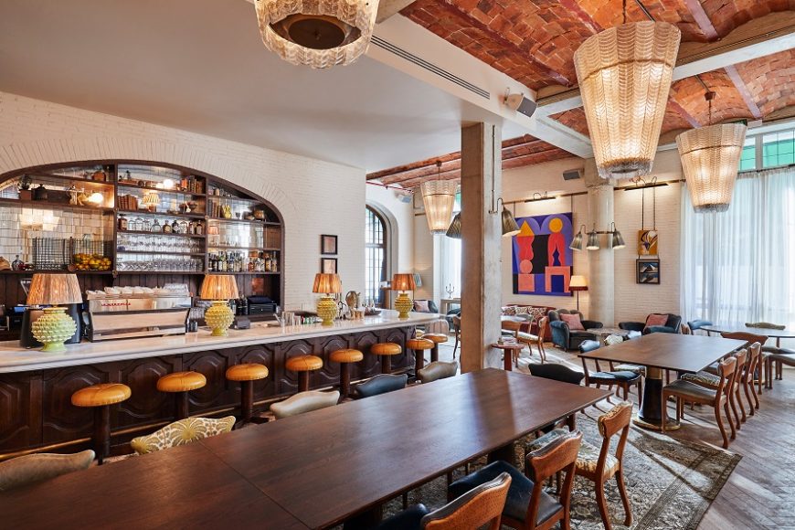 BarClubLoungeEurope_SohoHouse_SohoHouseBarcelona_4-870x580.jpg