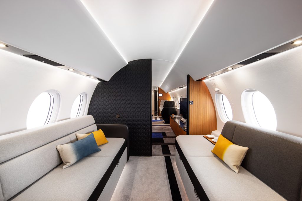 design et al Falcon 10X by Dassault Aviation shortlisted - design et al