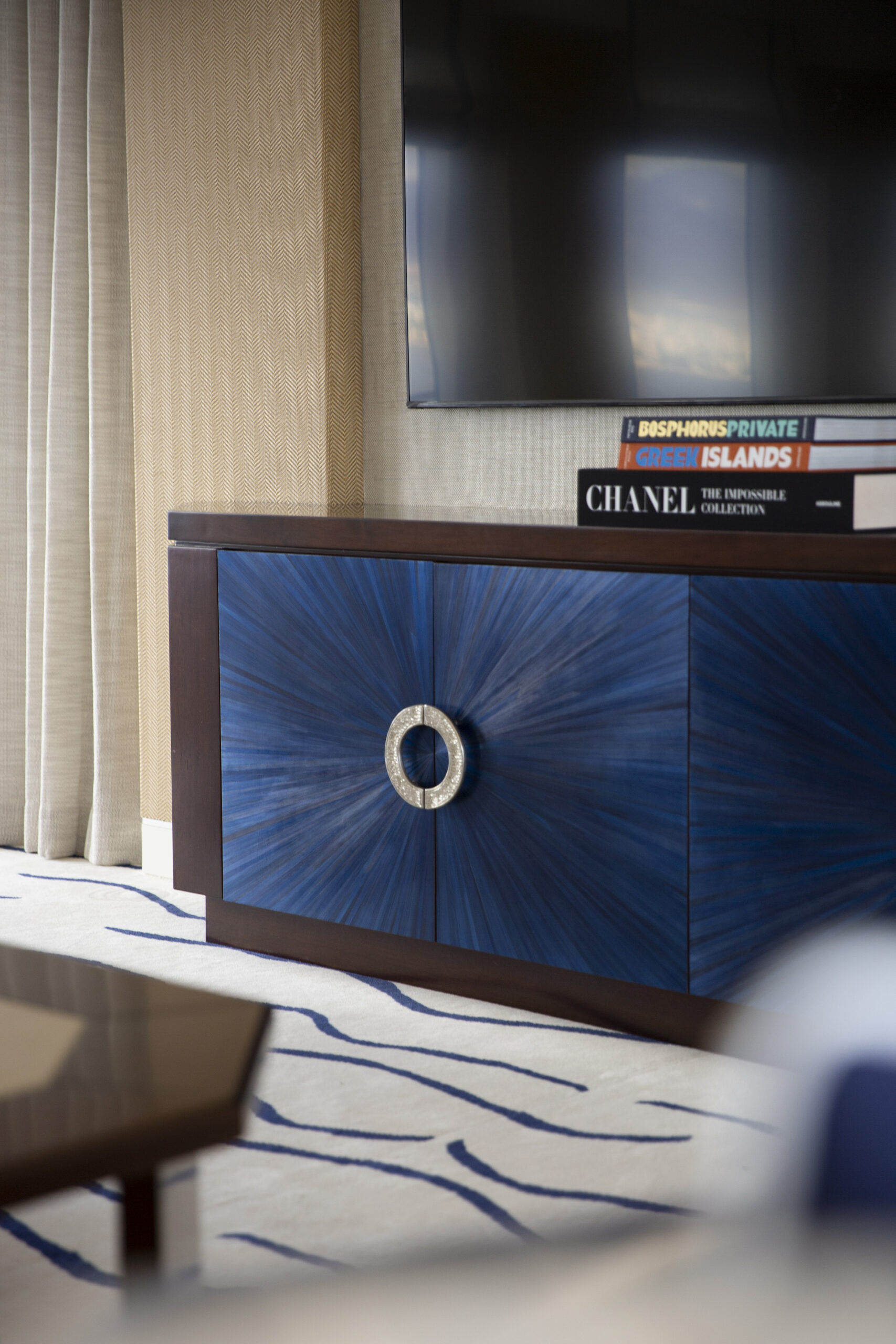 design et al M/Y Omnia by Karageorgiou Interiors - design et al